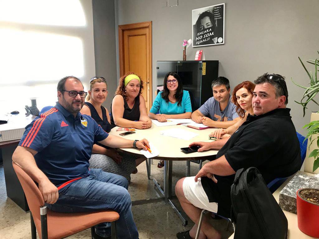 L'Ajuntament de Picassent i el sector comercial tracten temes d'interés
